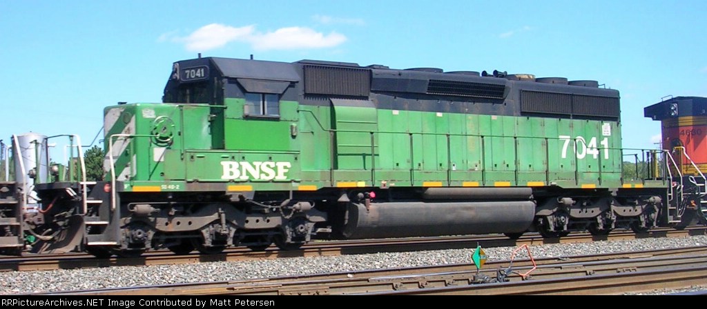 BNSF 7041